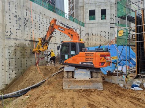 2308 화성 봉담 공동주택 콘크리트 파쇄 현재 시공현장 영광이앤씨 홈페이지 방문을 환영합니다