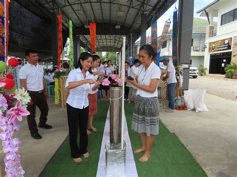 โครงการถวายเทียนพรรษา กิจกรรมหล่อเทียนพรรษา และถวายเทียนพรรษา เทศบาลตำบลวังพร้าว