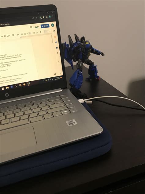 Thundercracker Is Threatening Me To Do My Homework R Transformers