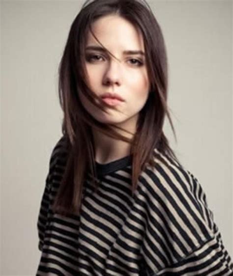 Andreea Coff Movies Bio And Lists On Mubi