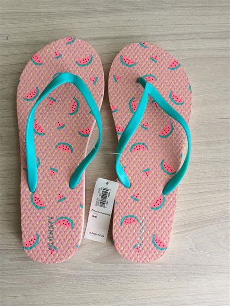 Шльопанці Old Navy — ціна 150 грн у каталозі Шльопанці Купити жіночі речі за доступною ціною на