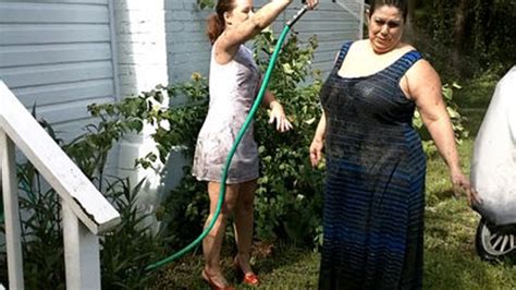 Behind The Scenes Hosing Off Bbw Vixens With Rikki Waters Clips4sale