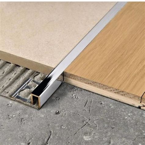 Стык плитки и ламината Делаем правильно САМ СЕБЕ ДИЗАЙНЕР ИНТЕРЬЕРНЫЕ СОВЕТЫ ОТ ШКОЛЫ