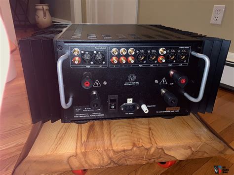 Pass Labs Int 250 Photo 2058861 Uk Audio Mart