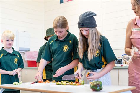 Home Light Pass Primary School