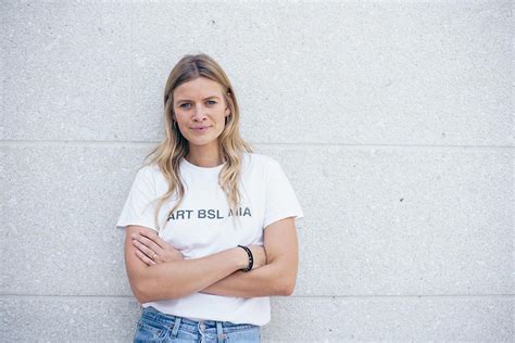 Früher Abwehr Heute Offensive Ex Fußballspielerin Lena Schrum Im