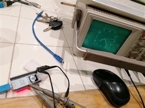 Wy Is My Esp32 Clock Flat Curled On The Left Side R Oscilloscopes