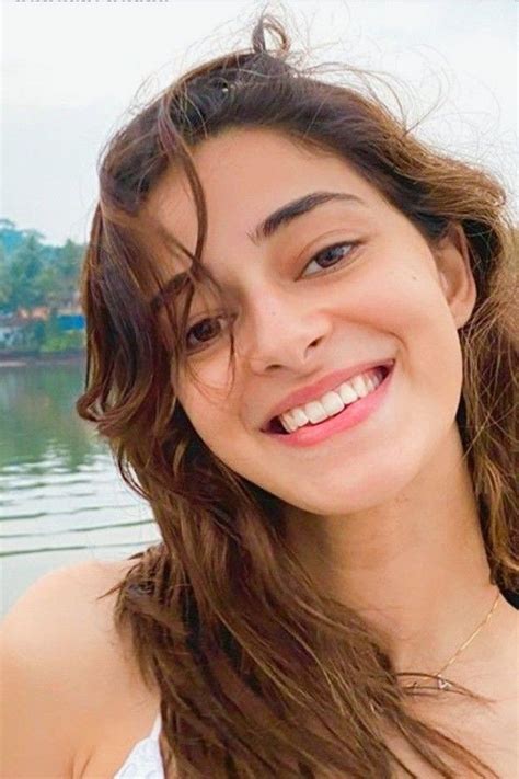 Pin By Prince Kalyan On Ananya Pandey Cutie Pandey