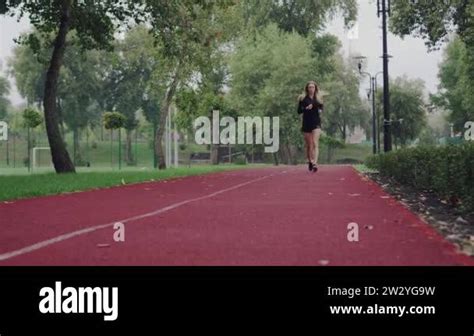 Woman Sprinting Treadmill Stock Videos Footage HD And 4K Video Clips Alamy