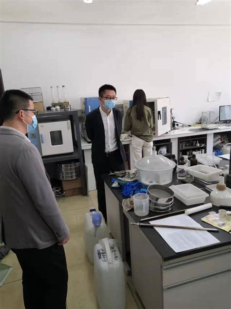 石油化工学院驻校班子成员开展实验室安全隐患大检查 辽宁石油化工大学石油化工学院