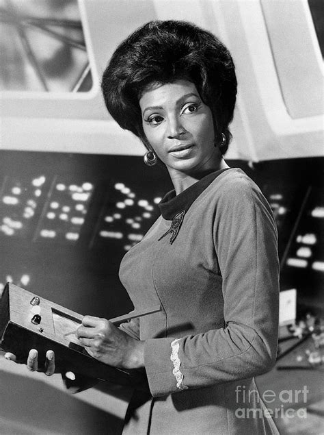 Nichelle Nichols As Lt Uhura By Bettmann