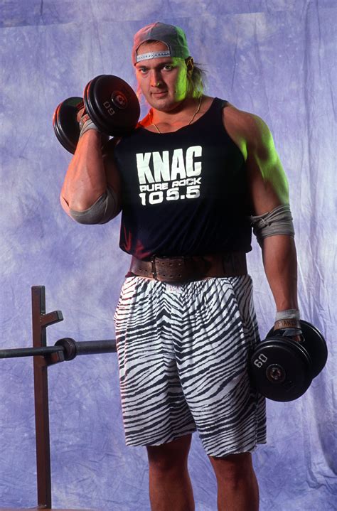 Ex 315lb Nfl Prospect Tony Mandarich Now A Photographer After Battling