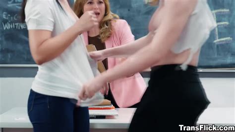 Erica And Whitney Resolve Issues With A Sex
