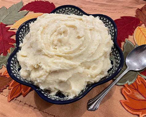 Celery Root Mashed Potatoes The Farmers Cow