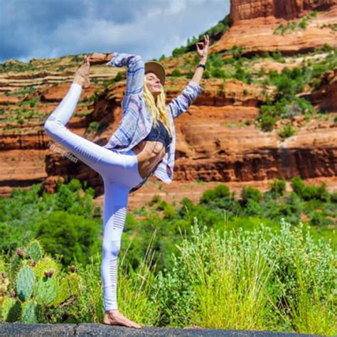 14 Badass Instagram Fitness Gurus Who Say Screwthescale Yourtango 14 Badass Instagram Fitness Gurus Who Say Screwthescale Yourtango