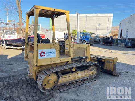 1985 Cat D3b Crawler Dozer In Bridgeport Connecticut United States Ironplanet Item 12686292