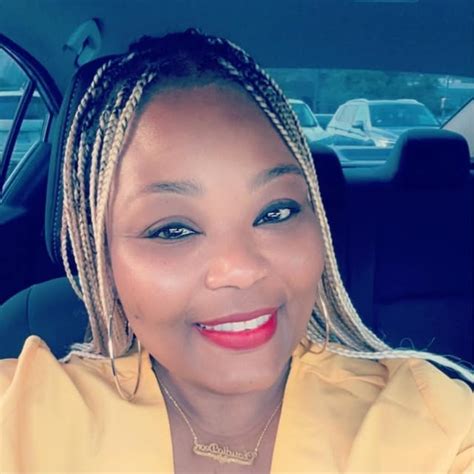 Claudia Deon Claudia Deon On Threads