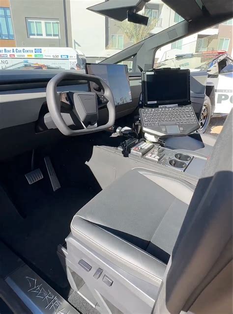 First Look Tesla Cybertruck Police Cruiser Interior