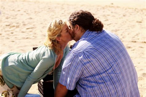 Losts Cynthia Watros On Hurley Love Story And Why It Was One Of The