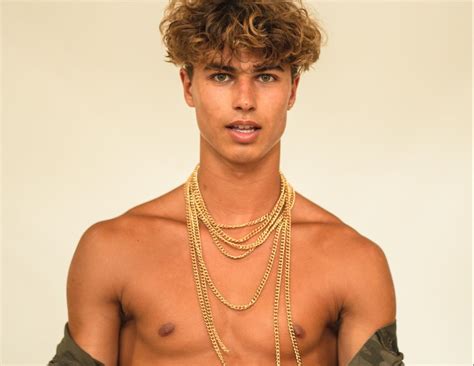 Nikko Zingus By Josh Gallo Media Vanity Teen 虚荣青年 Lifestyle And New Faces