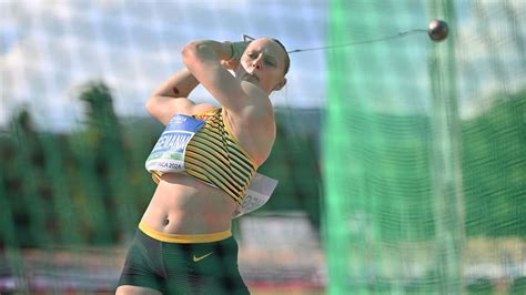 Clara Hegemann Gewinnt Em Gold Mit Weltjahresbestleistung