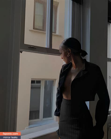 Pelinay İgit Aka Pelinayigit Nude Leaks Faponic Pelinay İgit Aka Pelinayigit Nude Leaks Faponic