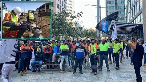 Turf Like Contractor Model Isnt Sustainable Down Under Australian Communications Union