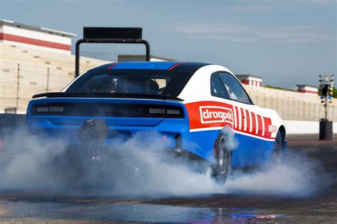 The Hellephant Returns With 1000 Horsepower Arabgt