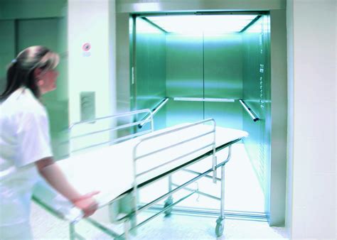 Conoce Nuestros Elevadores Camilleros Para Hospitales Vertika
