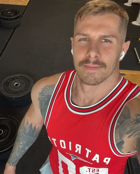 Ummmmm Wow Daily Squirt