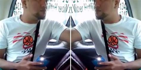 Mau Ngintip Tapi Ketahuan Gara Gara Lampu Kamera Ponsel Nyala