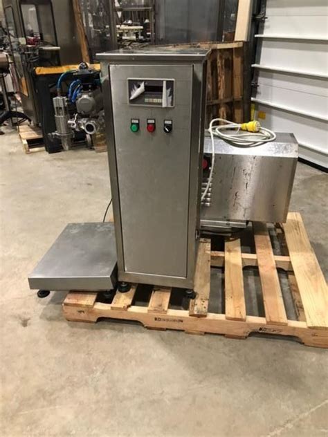 Total Packs Model Wf 150s Semi Automatic Liquid Weigh Scale Filler