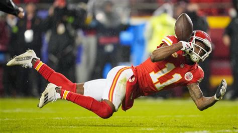 Marquez Valdes Scantling Breaks His Silence On Costly Drop Via Social Media Tmspn