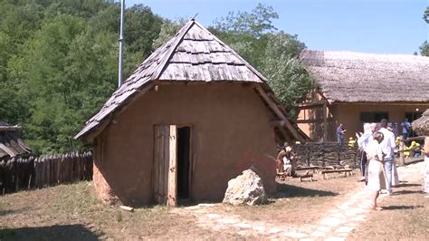 УЖИЦЕ ТУРИСТИЧКА ОРГАНИЗАЦИЈА ПРЕДСТАВИЋЕ СЕ НА 44 МЕЂУНАРОДНОМ САЈМУ ТУРИЗМА У БЕОГРАДУ ТВ