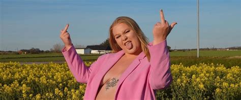 Size Lycklig Lär Dig Att Acceptera Din Kropp Med Pauline Lindborg Lund City