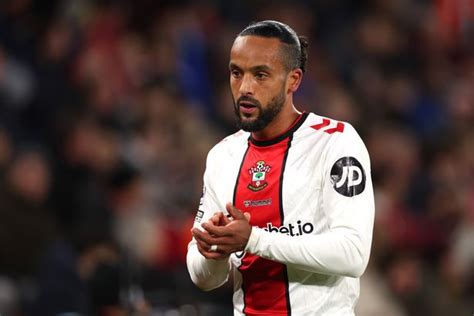 Theo Walcott Offers Brutally Honest Verdict On Southamptons Premier League Leicester City Win