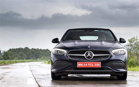 Compare Mercedes Benz Glc Vs Mercedes Benz C Class Vs Mercedes Benz Glc