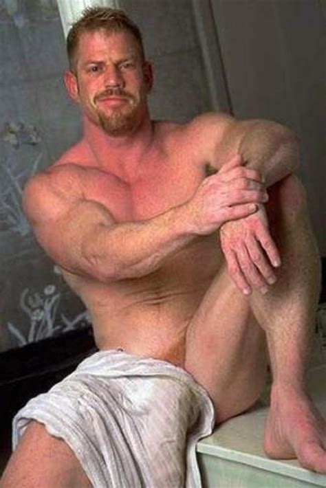 SAM CARSON Photo BoyFriendTV