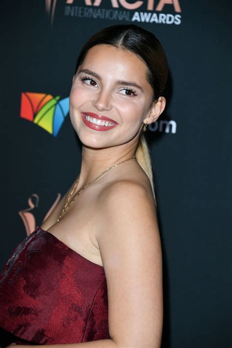 Picture Of Inde Navarrette