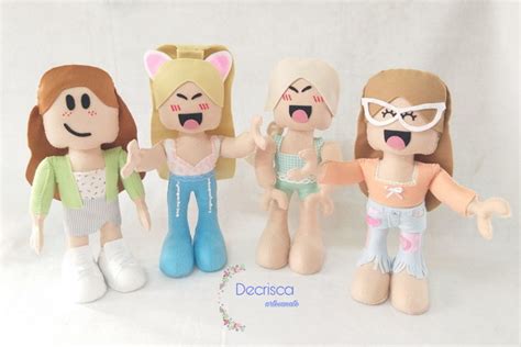Boneca Roblox Em Feltro Valor Unitario Produtos Elo7