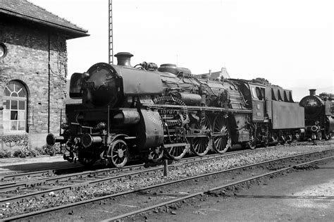 The Transport Library Db Deutsche Bundesbahn Steam Locomotive Class