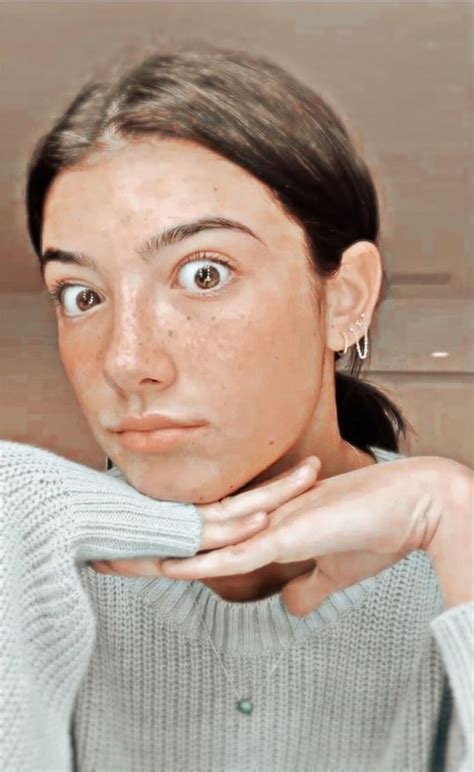 My New Step Mommy You Charli Damelios Reaction After Finding How How Big Her New Son Is