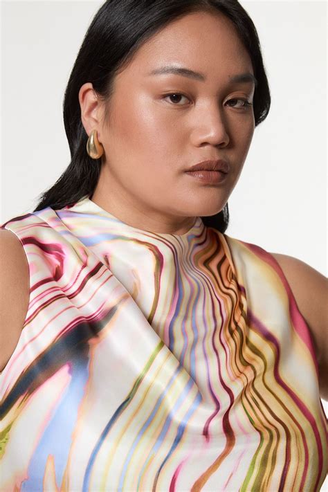 Tops Plus Size Graduated Stripe Viscose Satin Sleeveless High Neck