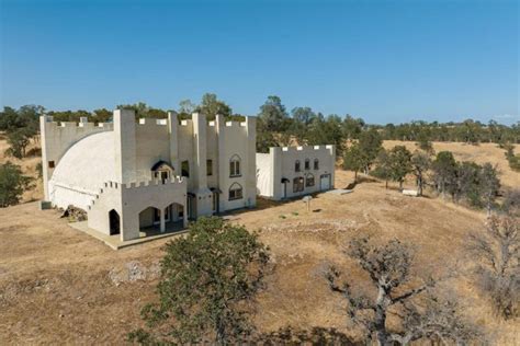 850k California Usa Unique Valley Springs Castle For Sale Castleist