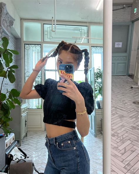 220609 Oh My Girl Mimi Instagram Update Kpopping 220609 Oh My Girl Mimi Instagram Update Kpopping