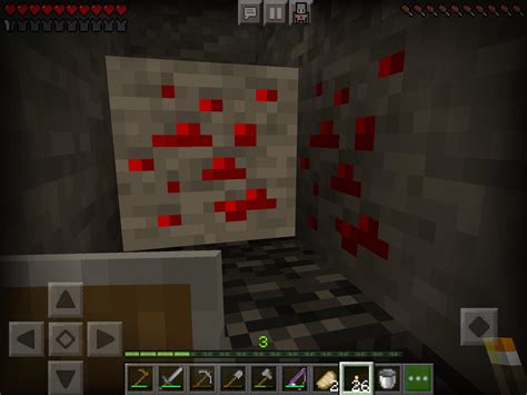 Why Is This Redstone Block Highlighted But The Other One Isnt R Minecraft