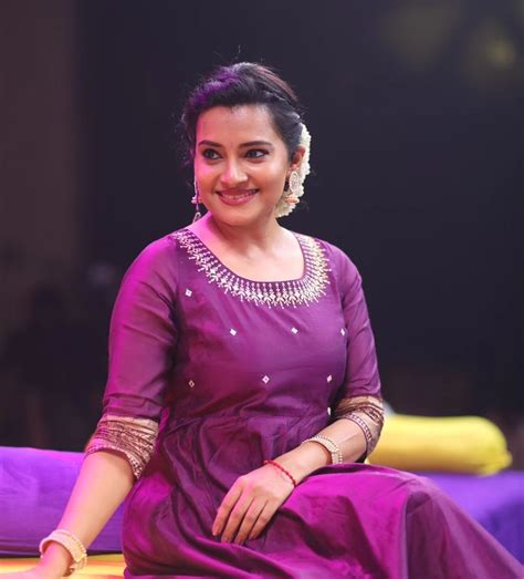 Shruti Raj Saree Photoshoot Kerala Wedding Photography Indian Actresses
