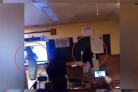 Video Estudiante Golpea A Maestra Con Una Silla Y La Deja Inconsciente L Nea Directa