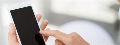 Keep Your Smartphone Safe When Using It With A Connected Device Hub