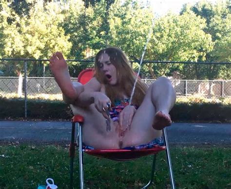 Forumophilia Porn Forum Pissing Peeing Extreme Solo Page 3